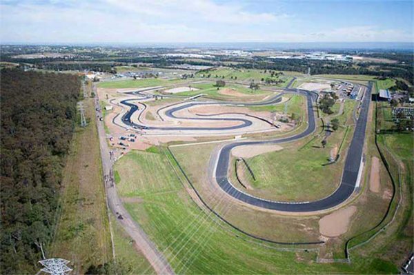 Sydney Motorsport Park - Small and nice racing venue