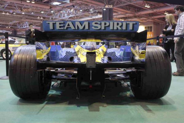 Renault R25 - A Car That Broke the Ice for the French Team