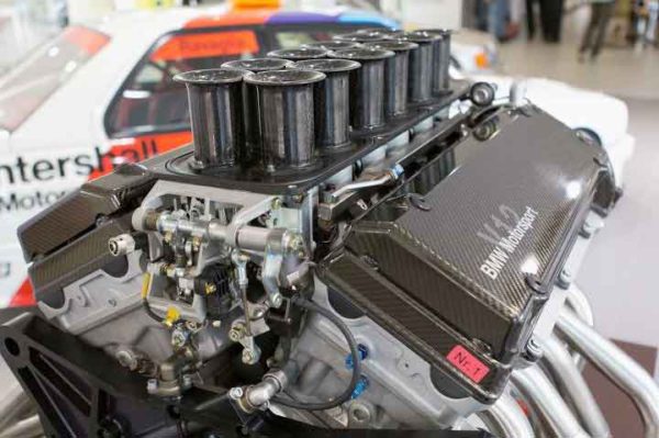 BMW V12 LMR - The Only Bavarian Car Which Won Le Mans - Your Ultimate ...