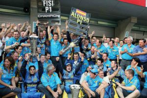 Renault R25 - A Car That Broke the Ice for the French Team