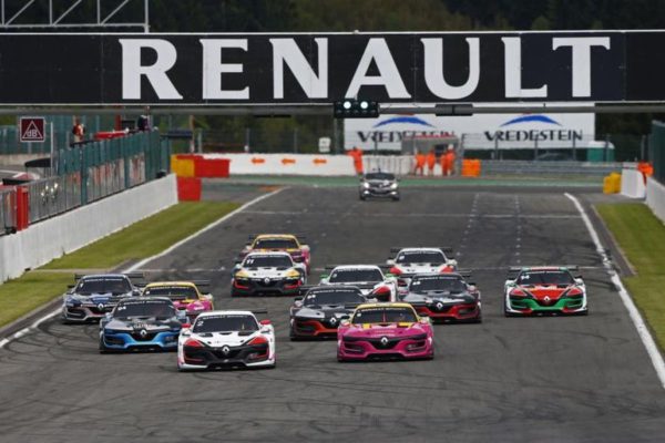 Renault RS 01 GT3 - Only French Car in International GT Competitions