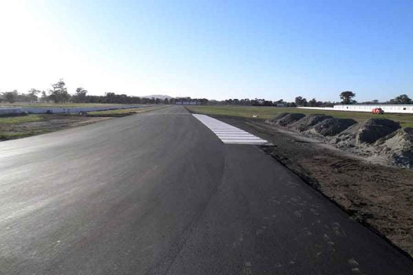 Winton Motor Raceway - Australia's Action Track - Your Ultimate Source ...