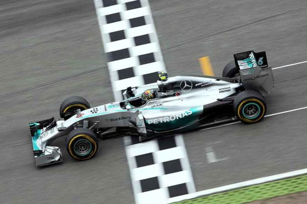 Mercedes F1 W06 Hybrid - The Ultimate Champion