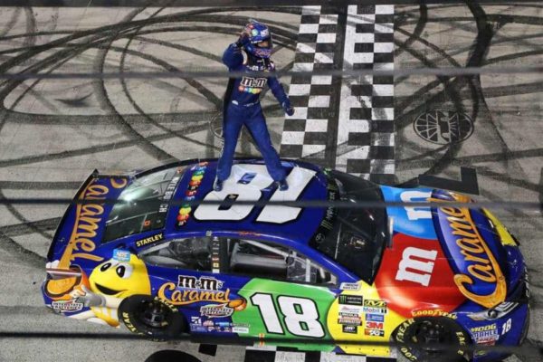 Kyle Busch sweeps Bristol Motor Speedway's tripleheader