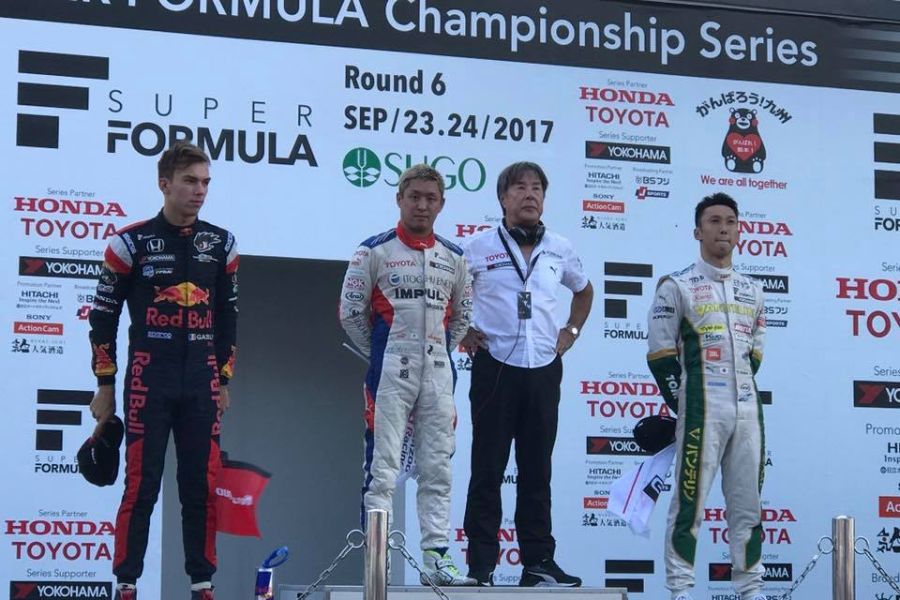 Super Formula: Yuhi Sekiguchi on the top at Sportsland Sugo